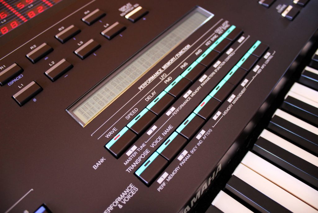 Yamaha DX1 Synthesizer (1983) | Wolf Review