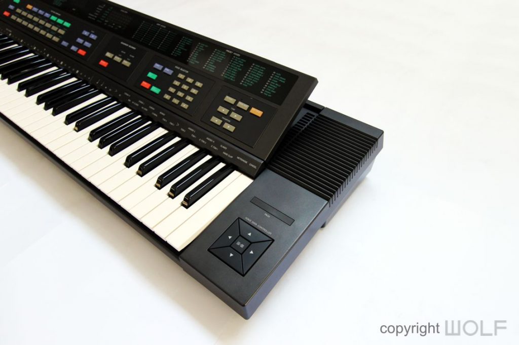 Yamaha DSR-1000 Keyboard (1987) | Wolf Review