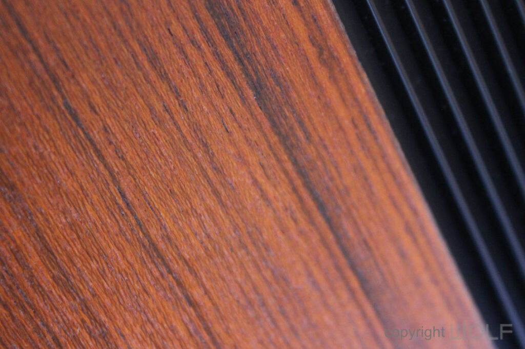 Bang & Olufsen Beovision Stereo TV 8902 (1984- 1987) | Wolf Review